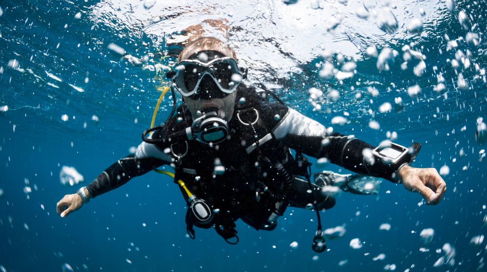 Scuba Diving Compressor Buying Guide - Maisi